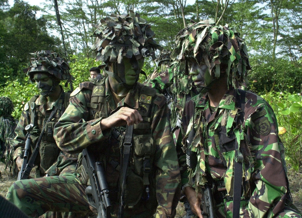 SINGAPORE AND INDONESIA CONDUCT BILATERAL ARMY EXERCISE- EXERCISE ...
