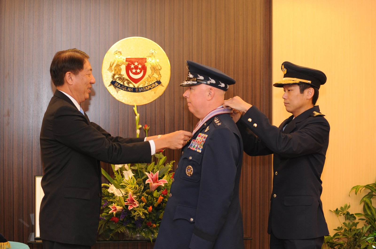 CHIEF OF STAFF OF THE UNITED STATES AIR FORCE RECEIVES PRESTIGIOUS ...