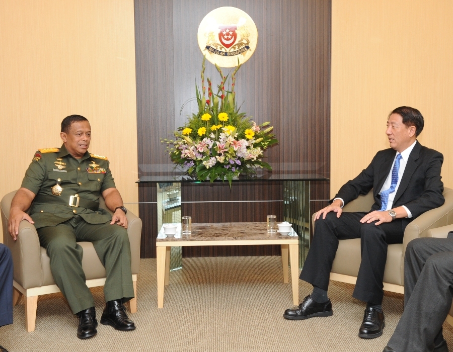 COMMANDER-IN-CHIEF OF THE INDONESIAN NATIONAL DEFENCE FORCES MAKES ...