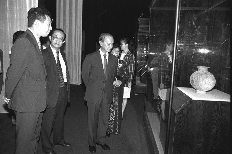 President Wee Kim Wee and Mrs Wee attending the gala preview