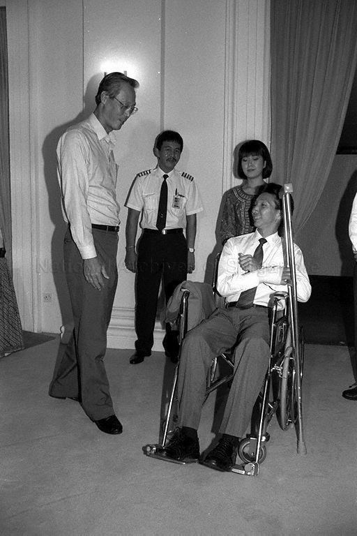 Prime Minister and Minister for Defence Goh Chok Tong with