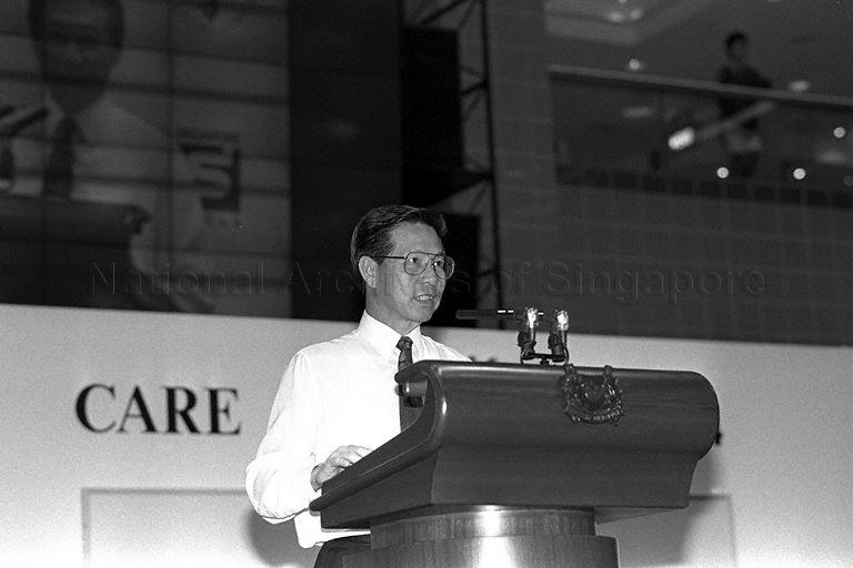 PRESIDENT ONG TENG CHEONG SPEAKING AT LAUNCH OF COMMUNITY