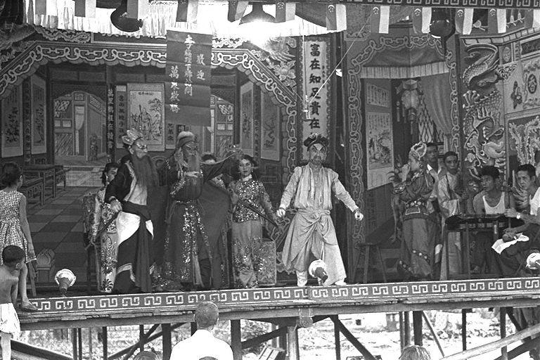 CHINESE OPERA (WAYANG)