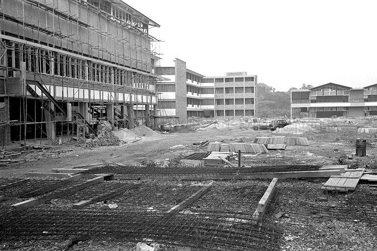 SCHOOLS - CONSTRUCTION SITE OF KIM SENG TECHNICAL SCHOOL