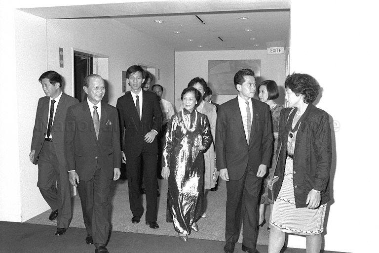 President Wee Kim Wee and First Lady arriving for the first