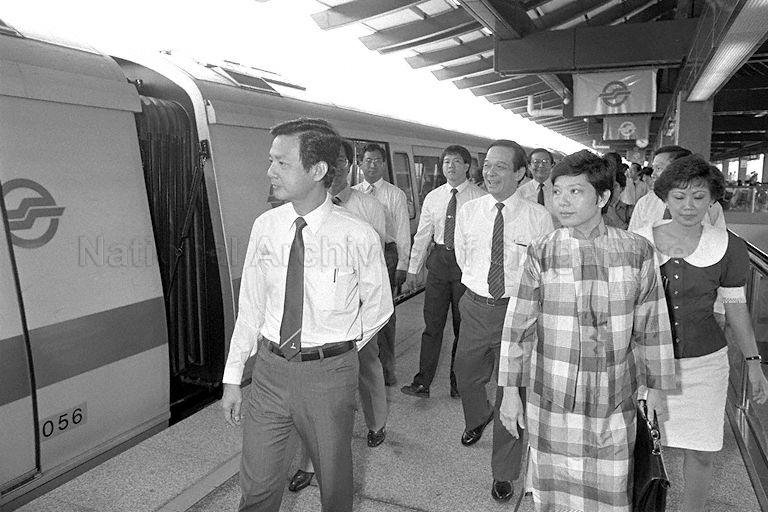 Minister for Communications and Information Dr Yeo Ning Hong