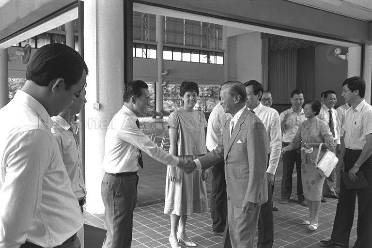 President Wee Kim Wee being introduced to official during