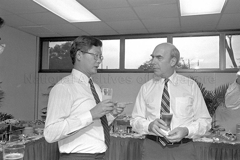 Minister of State for Education Dr Tay Eng Soon at tea