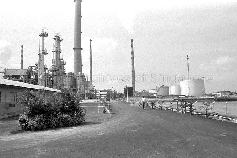 The new facilities of a 12,000-barrel-a-day catalytic