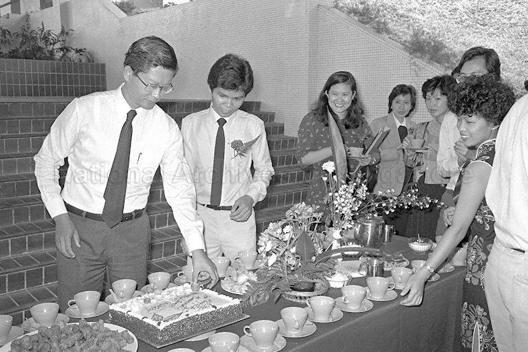 Minister of State for Education Dr Tay Eng Soon (left)