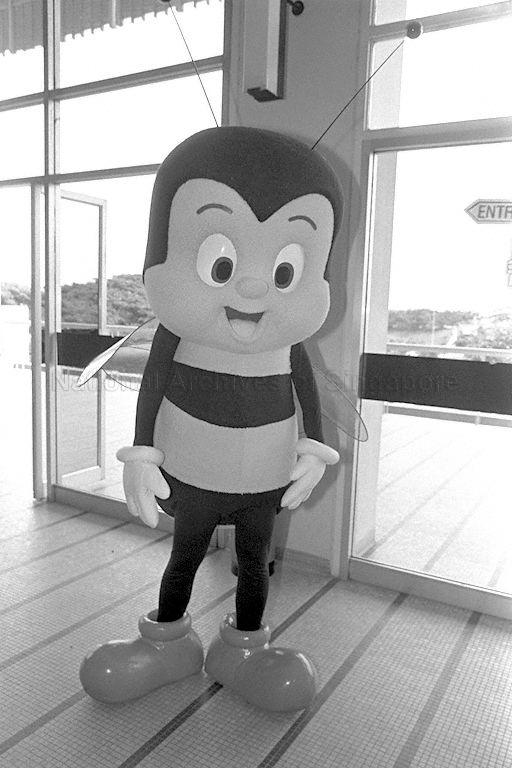 Teamy, the mascot for Productivity Month '83