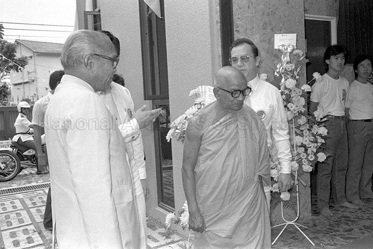 President C V Devan Nair arriving at Mangala Vihara Buddhist