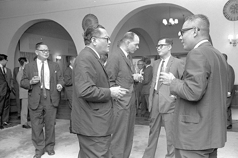 Minister of Education Ong Pang Boon (second from right)