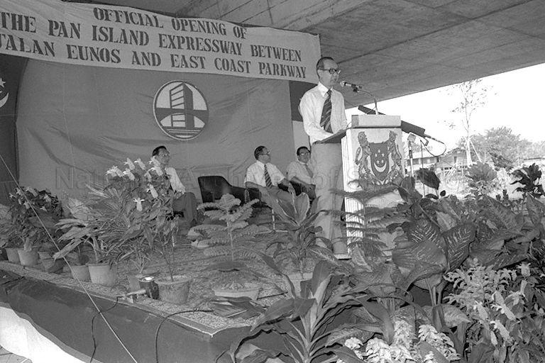 MINISTER FOR NATIONAL DEVELOPMENT TEH CHEANG WAN OPENS THE