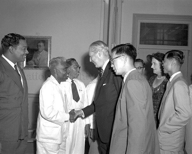 Mayor Ong Eng Guan (fourth from right) introducing British