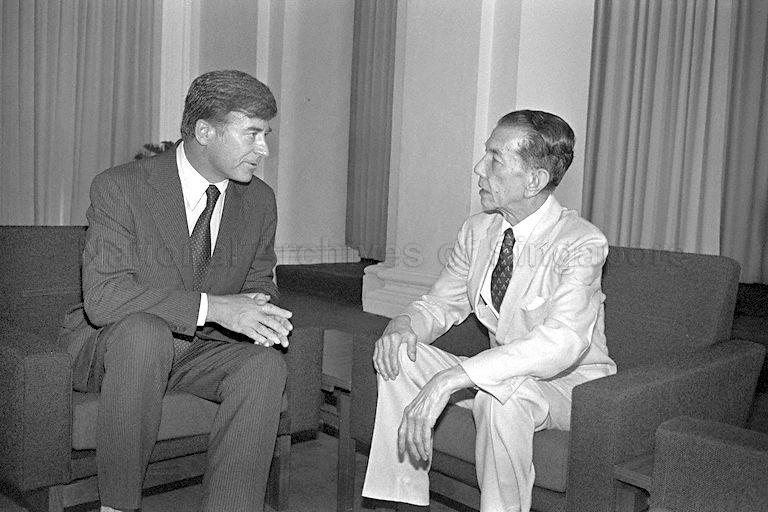 President Dr Benjamin Henry Sheares with High Commissioner-