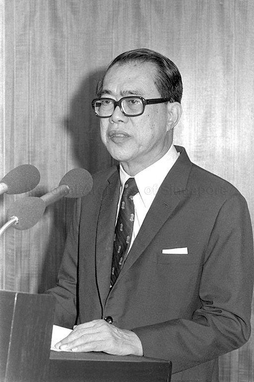 Close-up view of Minister for Finance Hon Sui Sen speaking