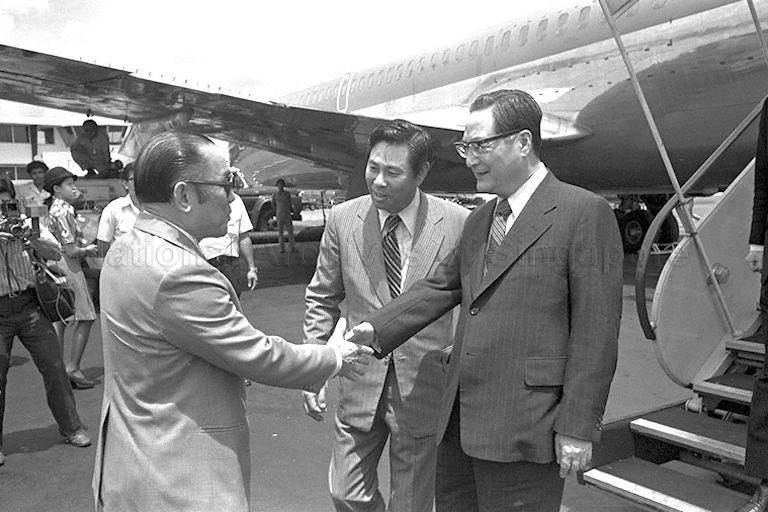 South Korean Foreign Minister Dr Kim Dong Jo being greeted