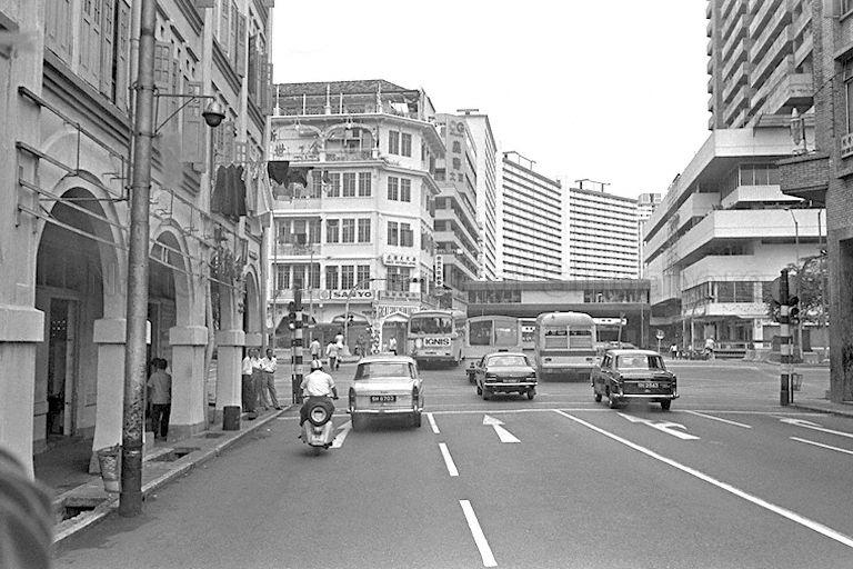 Traffic along Upper Cross Street at People's Park when the