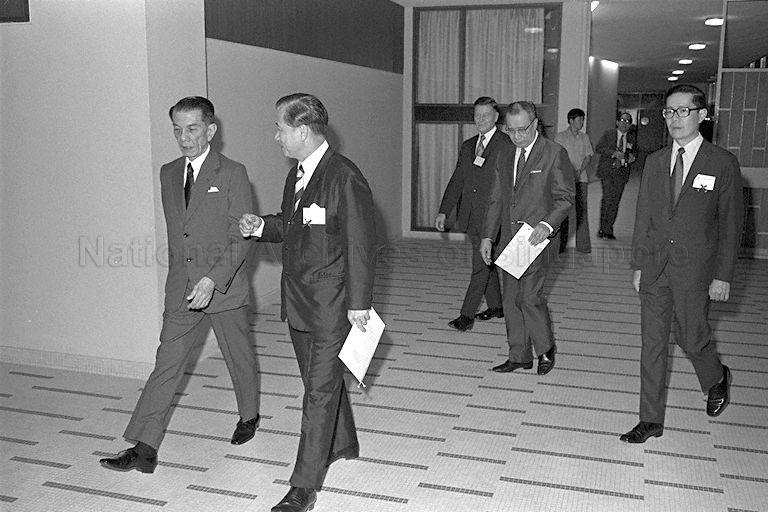 President Dr Benjamin Henry Sheares arriving at Singapore