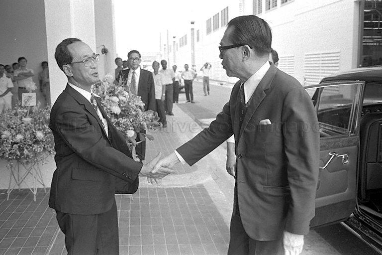 Minister for Finance Hon Sui Sen being greeted upon arrival