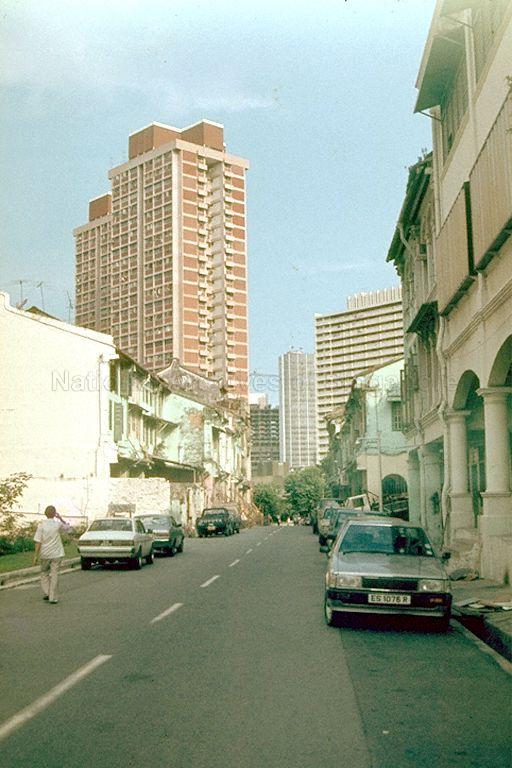 CRAIG ROAD - PRE-WAR HOUSES AND PUBLIC HOUSING