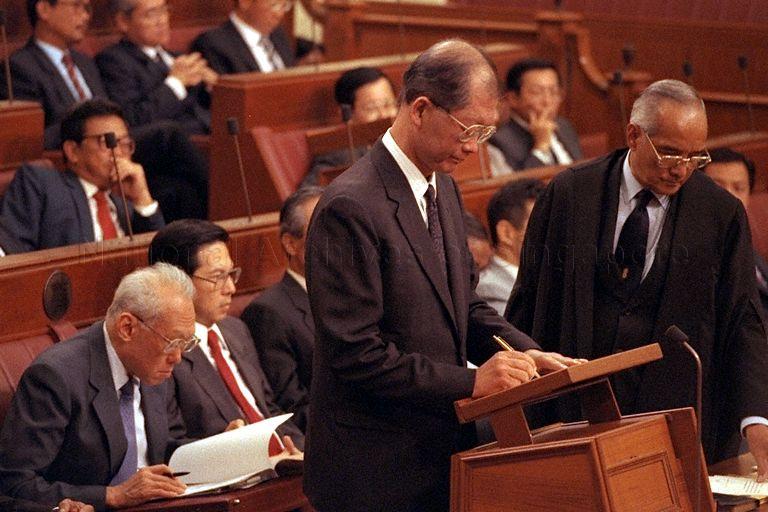 SENIOR MINISTER OF STATE FOR EDUCATION DR TAY ENG SOON SIGNS