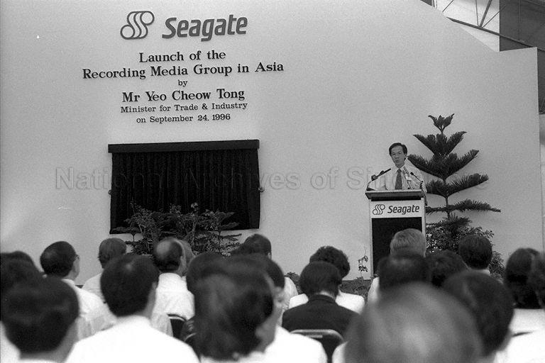 Minister for Trade and Industry Yeo Cheow Tong speaking
