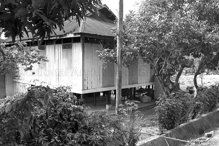 JALAN EUNOS KAMPONG MELAYU, MALAY HOUSE