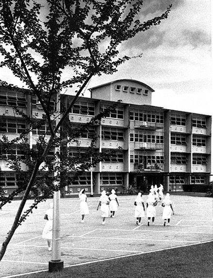 Thomson Road Hospital at Toa Payoh Rise. The hospital for
