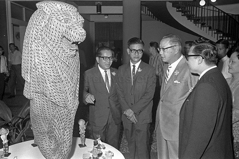 Minister for Finance Lim Kim San and his wife arriving at