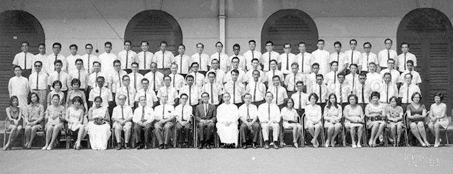 Group photograph of teachers at St Joseph's Institution (SJI