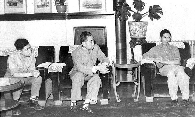 PREMIER ZHOU EN-LAI WITH TAN KAH KEE'S 8TH SON, TAN KOK WHYE