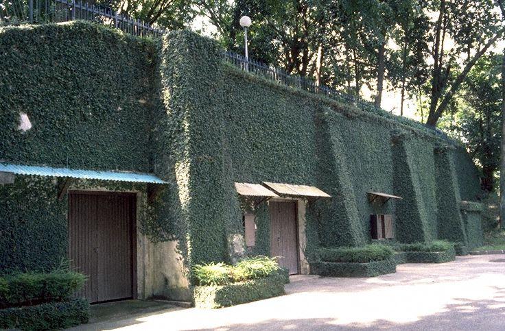 BUNKERS AT LABRADOR PARK