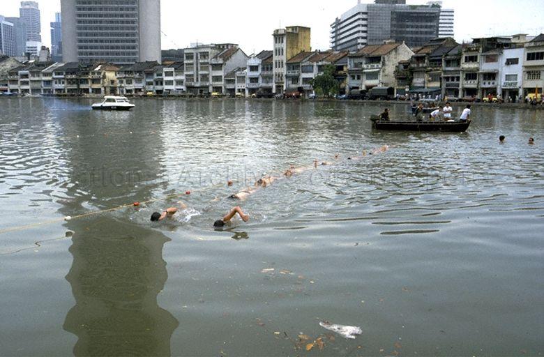 First mass swim across Singapore River organised by Hong Lim