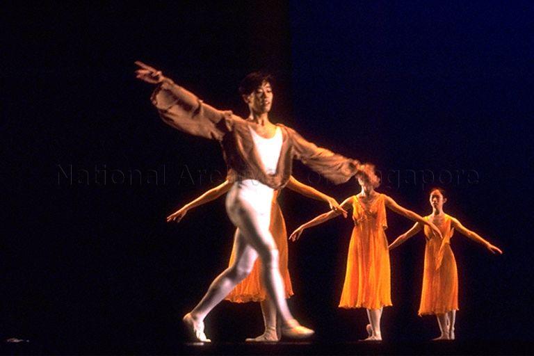 Full dress rehearsal for 'John Wey Ling's Ballet Gala with