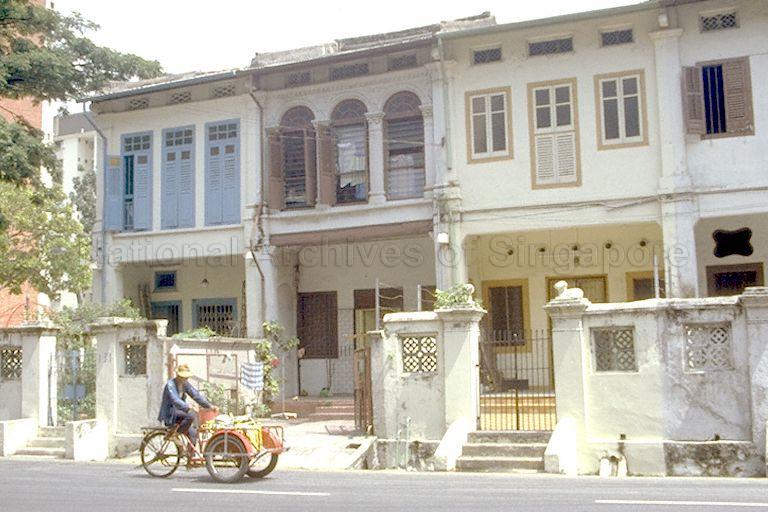 DWELLING HOUSES ALONG NEIL ROAD