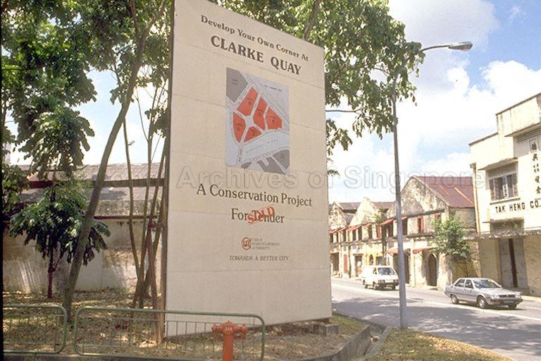 URBAN REDEVELOPMENT AUTHORITY (URA) SIGNBOARD AT CLARKE QUAY