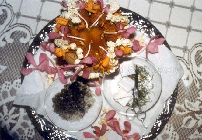 MALAY CUSTOMARY RITE- THINGS USED DURING NEWBORN BABY