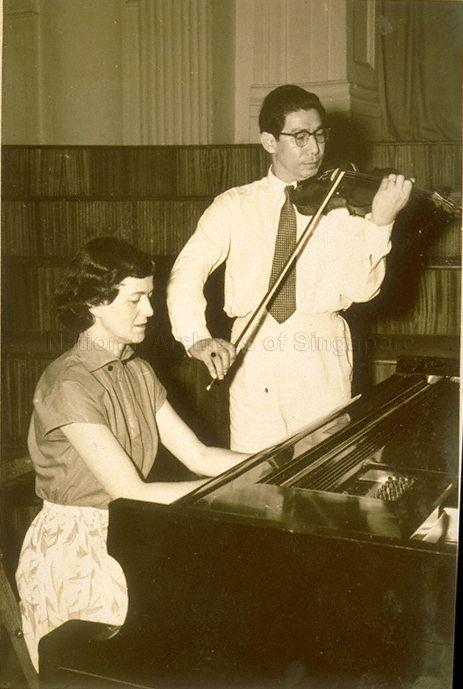 GOH SOON TIOE AND NOREEN STOKES REHEARSING FOR THEIR CONCERT