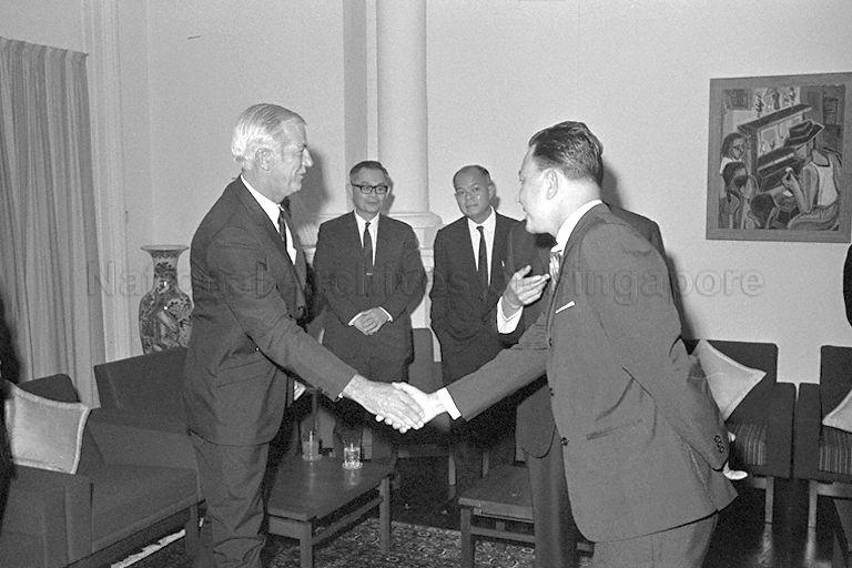 Royal Melbourne Hospital Consultant Dr John L Frew meeting