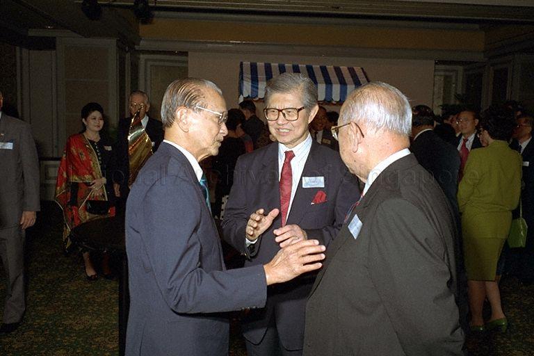 (Left to right) Guest of honour, President Wee Kim Wee, Lee