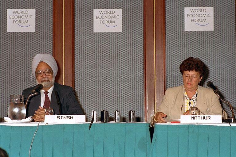 INDIAN FINANCE MINISTER MANMOHAN SINGH AND DIRECTOR OF WORLD
