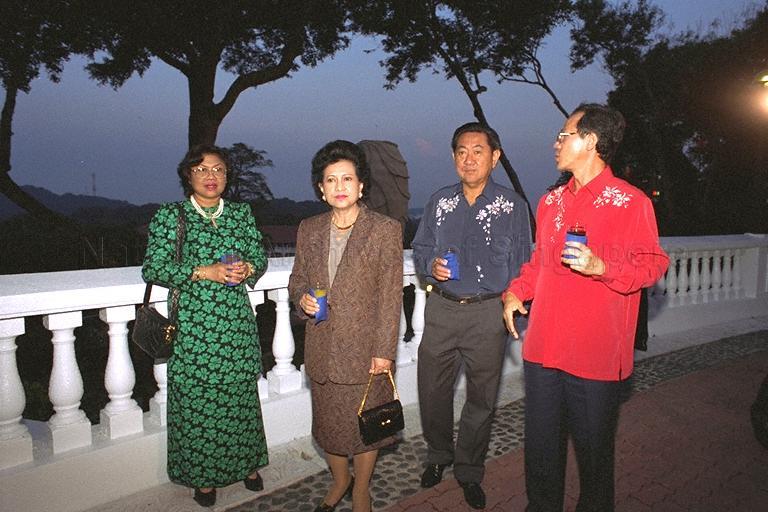 Minister for Trade and Industry Yeo Cheow Tong at the