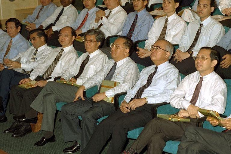 Minister for Finance Dr Richard Hu Tsu Tau (second from