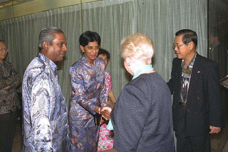 Mrs Lalitha Jayakumar greeting Mrs Anna Horn (back to camera