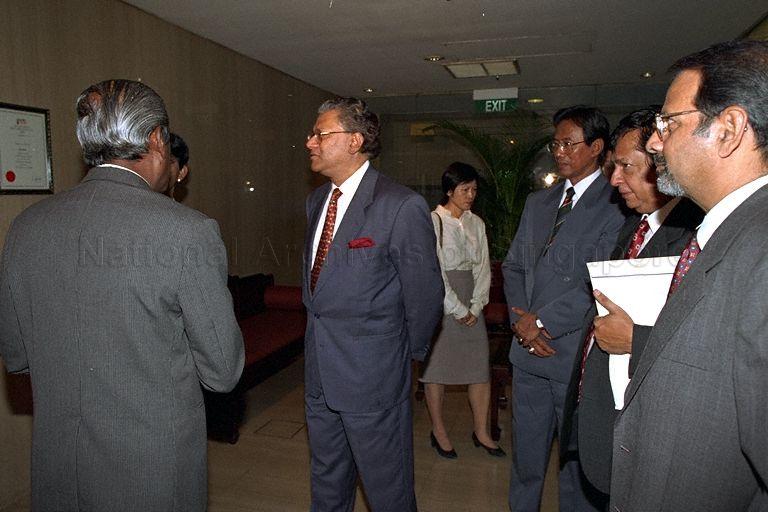 Mauritian Prime Minister Dr Navinchandra Ramgoolam arrives