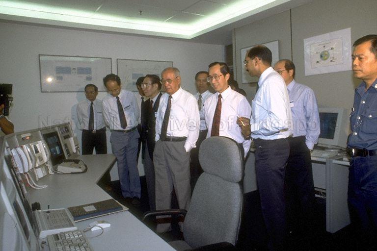 MR GOH CHEE WEE OFFICIATES AT OPENING OF KEPPEL DISTRIPARK P