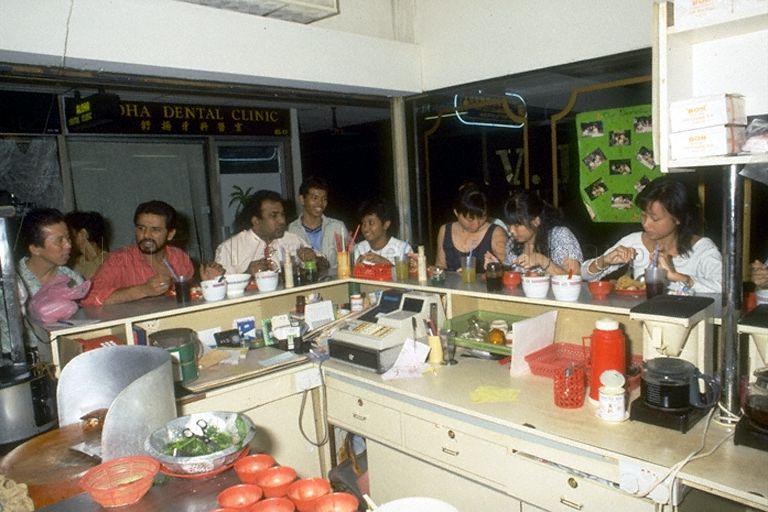 MIRROR - INTERVIEW WITH MR ADAM TAN , OWNER OF FIRST MUSLIM