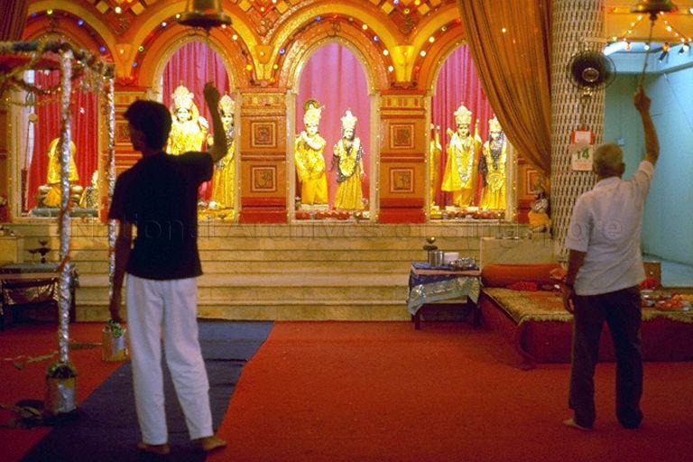 HINDUS PRAYERS AT SHREE LAKSHINARAYAN TEMPLE AT 5 CHANDER RD